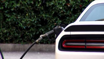 Trump says he'll move to suspend federal gasoline tax. He can't do it ...