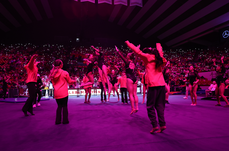 Alabama falls to Auburn in its annual Power of Pink meet | Sports ...
