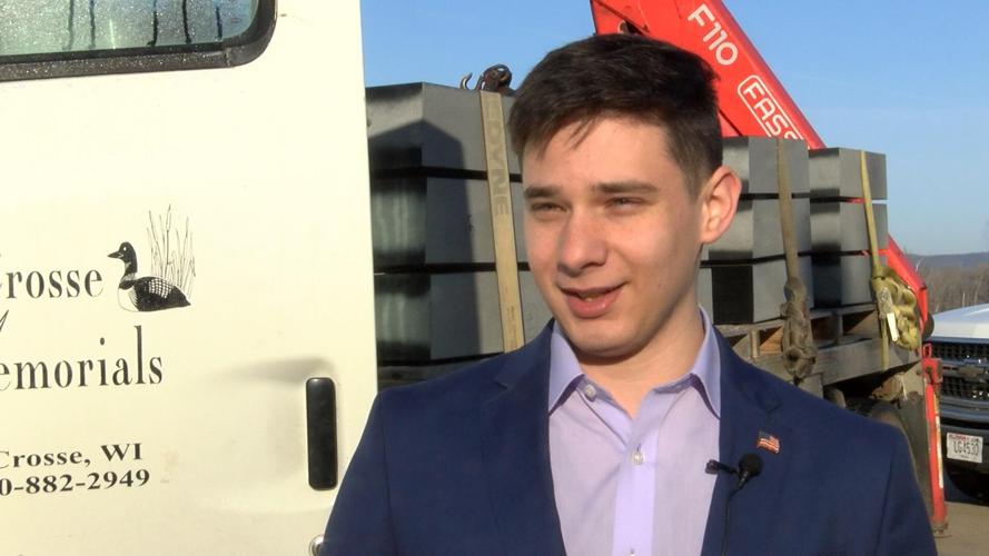 Installation begins for La Crosse Vietnam memorial wall | News | wxow.com