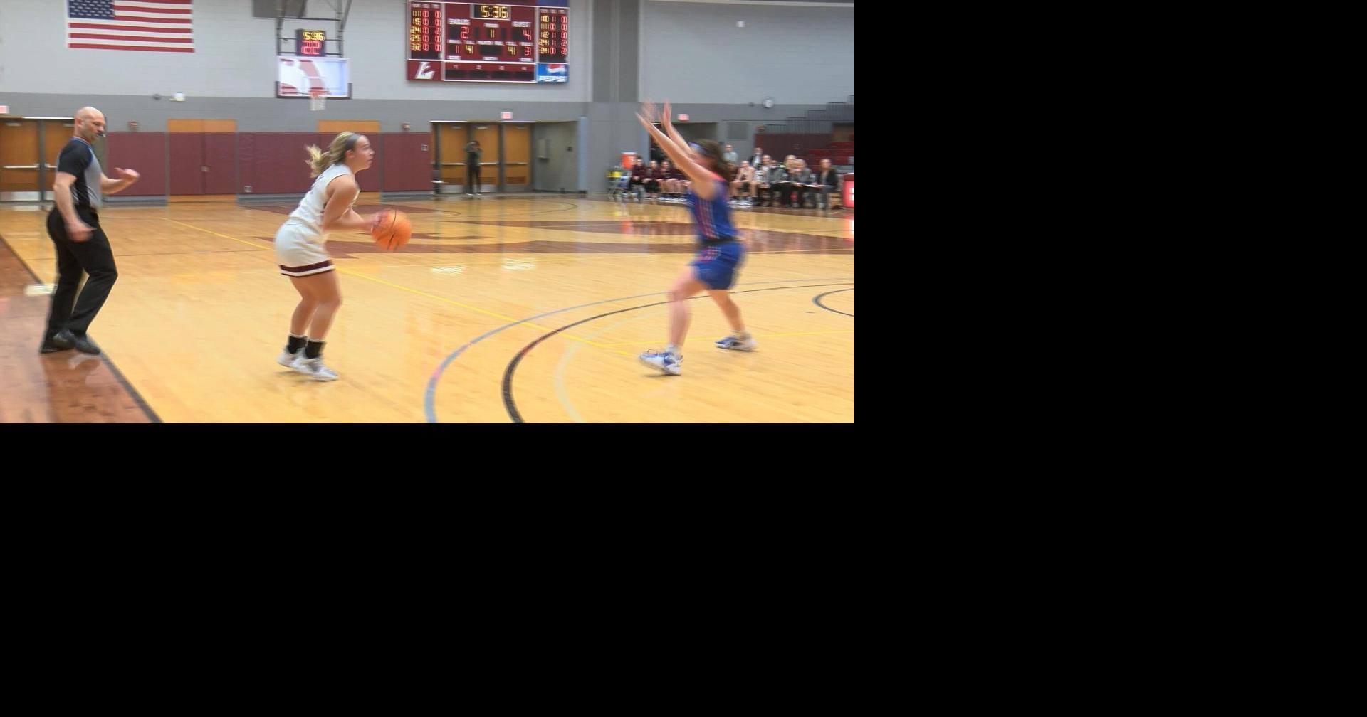 UW-La Crosse Women's Basketball went head to head with UW-Platteville ...