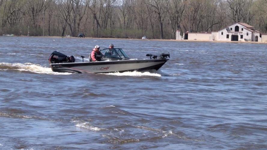 City, County remind boaters of "Slow No Wake" zones in Pool 8 | News ...