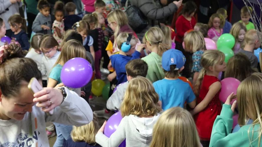 Countdown to Noon Year at the Children's Museum | News | wxow.com