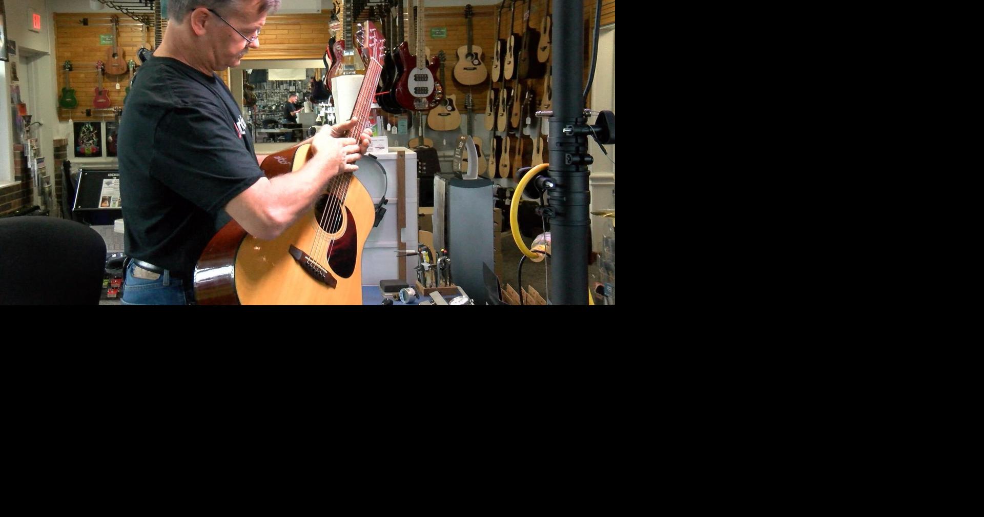 Local music store hosts food drive | Top Stories | wxow.com