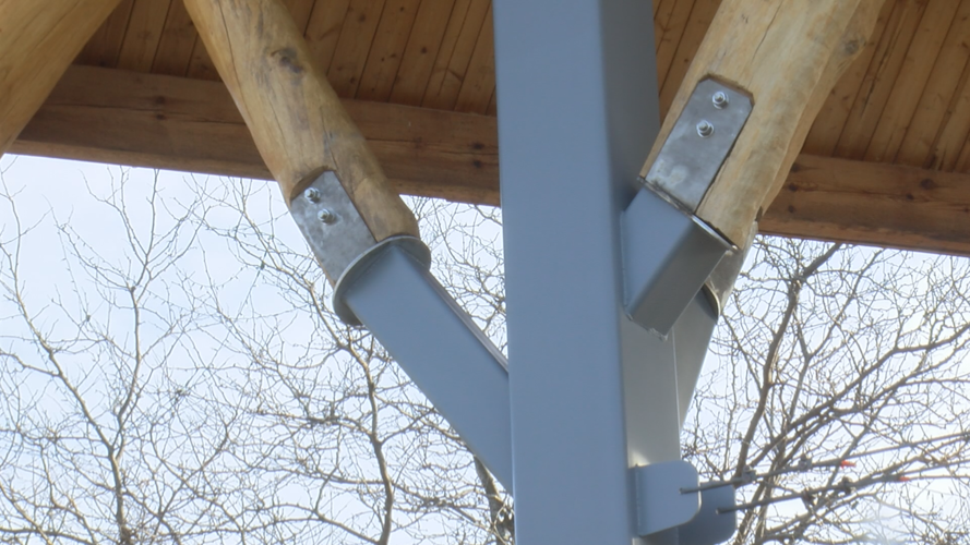 Riverside Park bandshell is back up and running | News | wxow.com