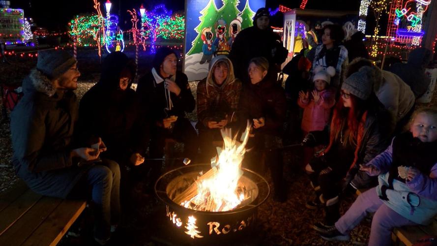 Rotary Lights opens for the season | Top Stories | wxow.com