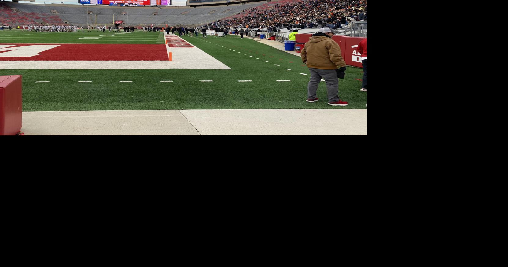 West De Pere takes down Notre Dame 28–14 in a slugfest to become D2 ...