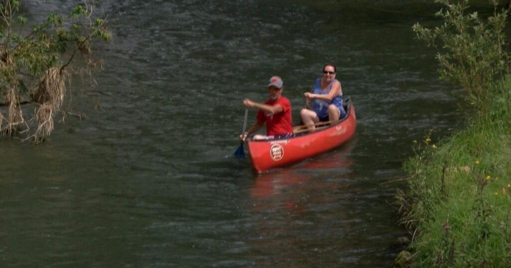 Canoe race raises funding for flood prevention | News | wxow.com