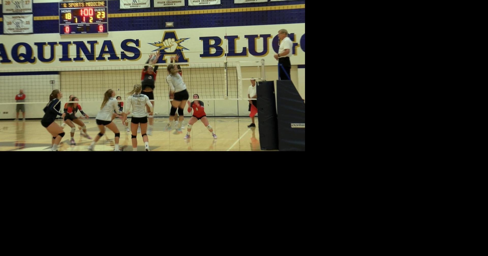 Logan springs surprise on Aquinas, hands Blugolds first MVC loss ...