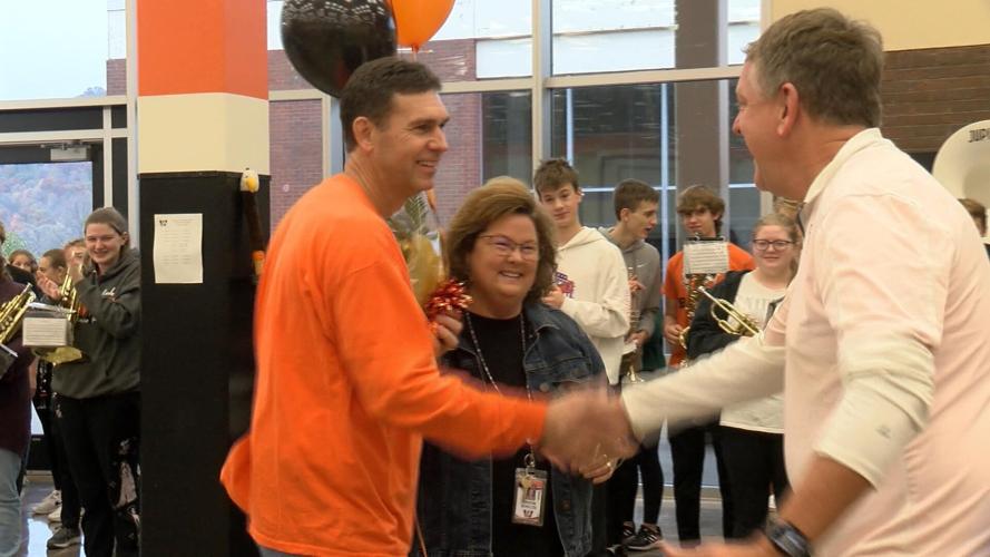Congratulations to the 2023 teacher of the year Scott Halverson | News ...