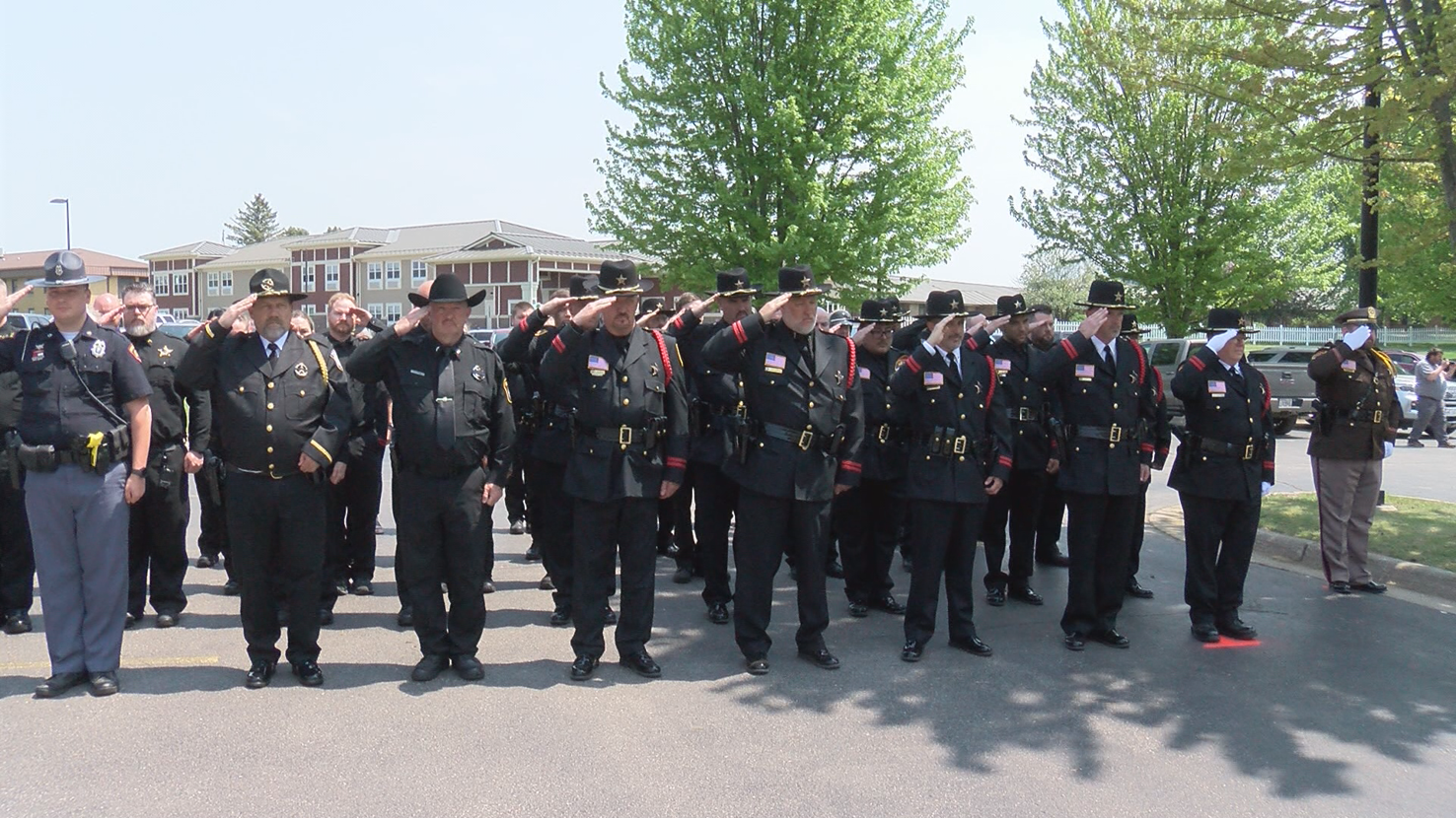 Vernon County remembers law enforcement lives lost | News | wxow.com