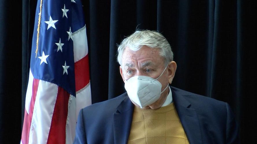 Tommy Thompson visits UW La Crosse | News | wxow.com