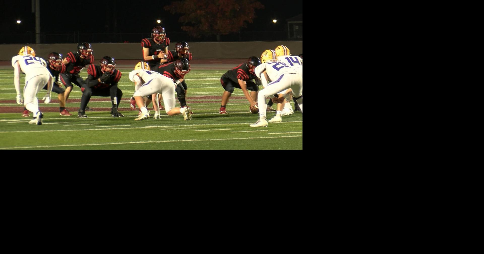 Central advances with 41-14 win over DeForest | Sports | wxow.com