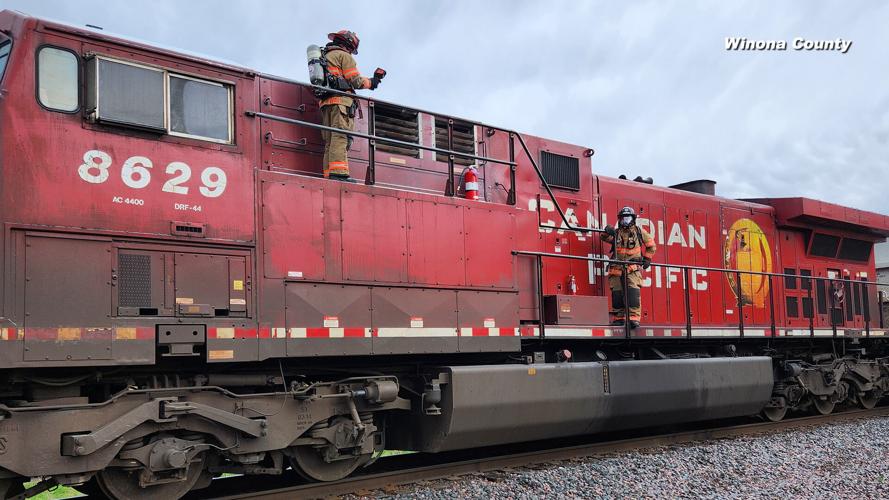 Winona area firefighters douse locomotive fire | News | wxow.com