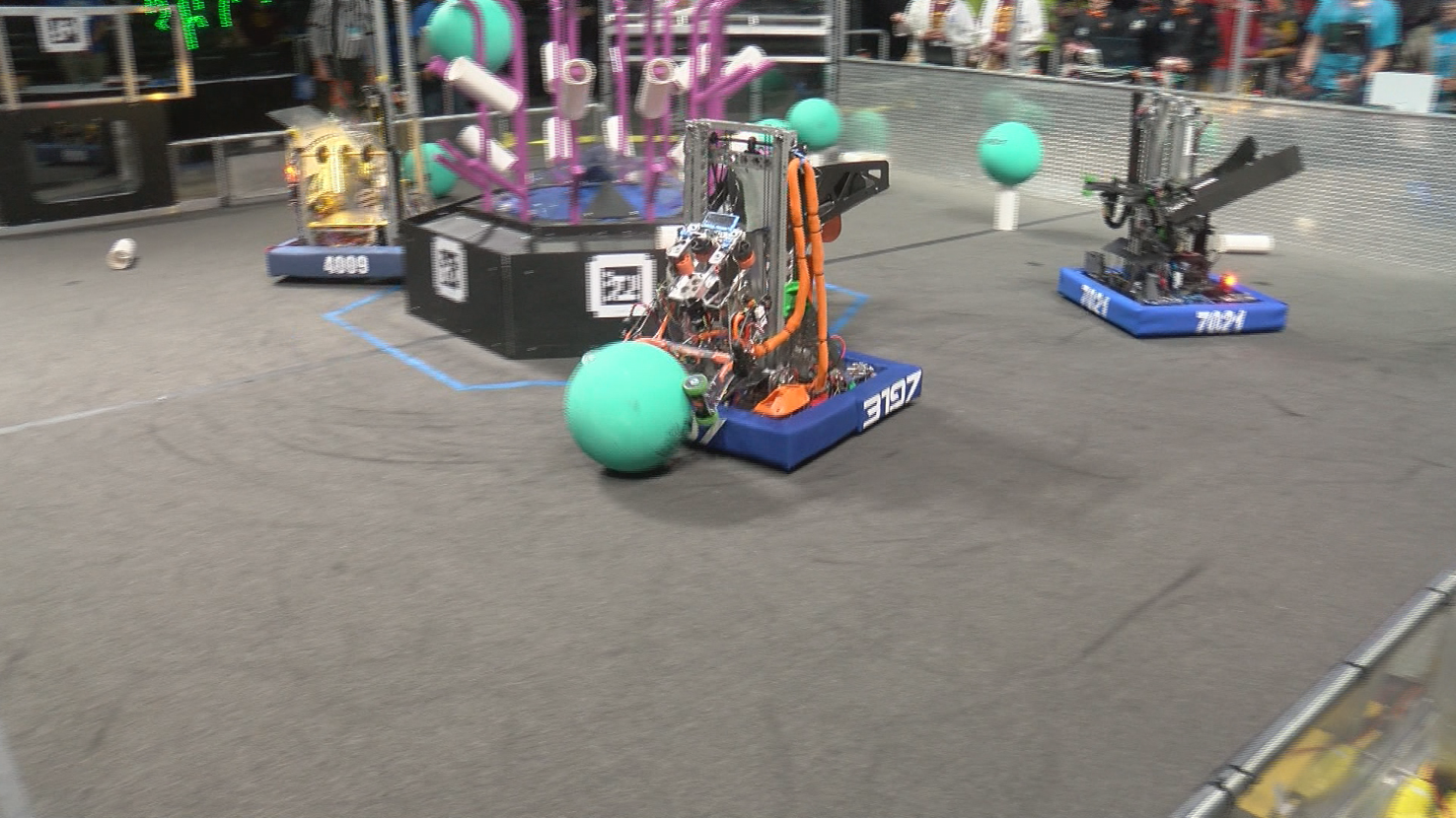 2025 FIRST Robotics Competition Seven Rivers Regional comes to La ...