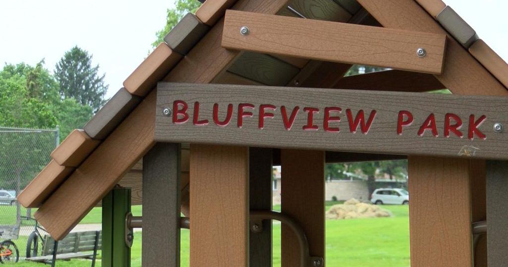 Bluffview Park celebrates renovations | News | wxow.com