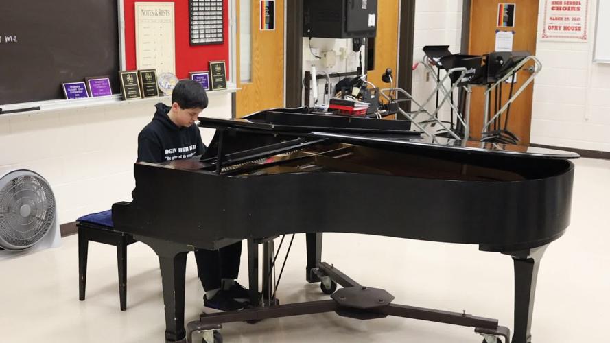 14-year-old La Crosse native wins the honors to perform with the La ...