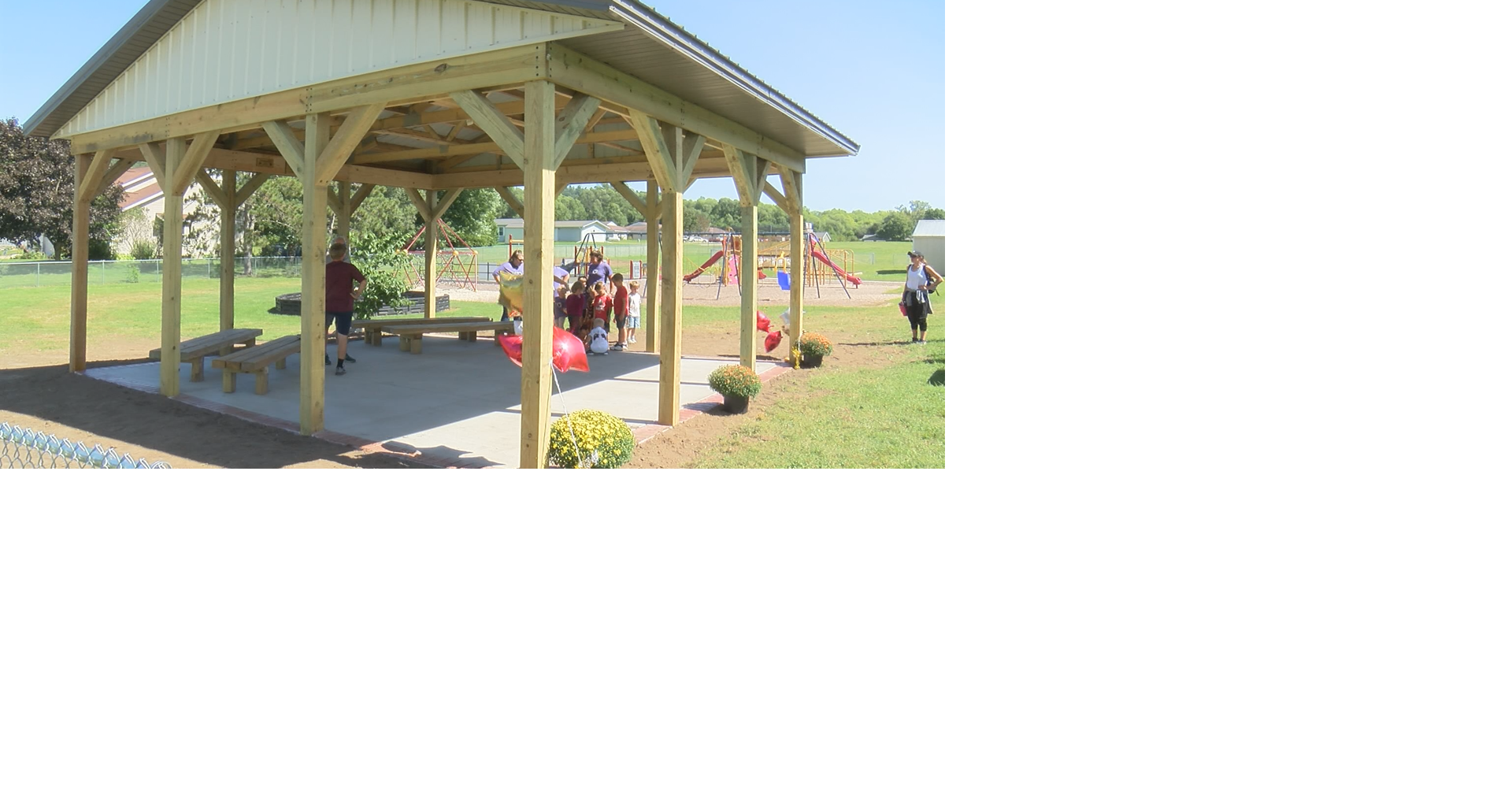 Stoddard Elementary's new outdoor classroom honors memory of student | News | wxow.com
