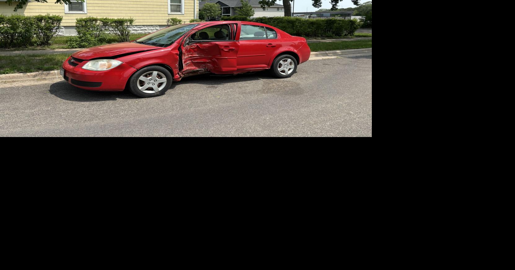 Motorcyclist chases man who hits tree on Rose Street and flees the ...