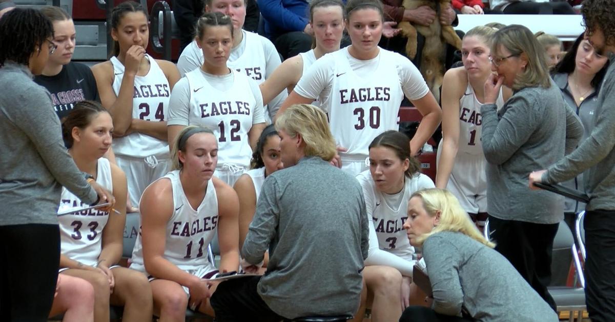 UW-L women run away from MSOE, win 65-28 to move to 8-0 | Sports | wxow.com UW-L women run away from MSOE, win 65-28 to move to 8-0 | Sports | wxow.com