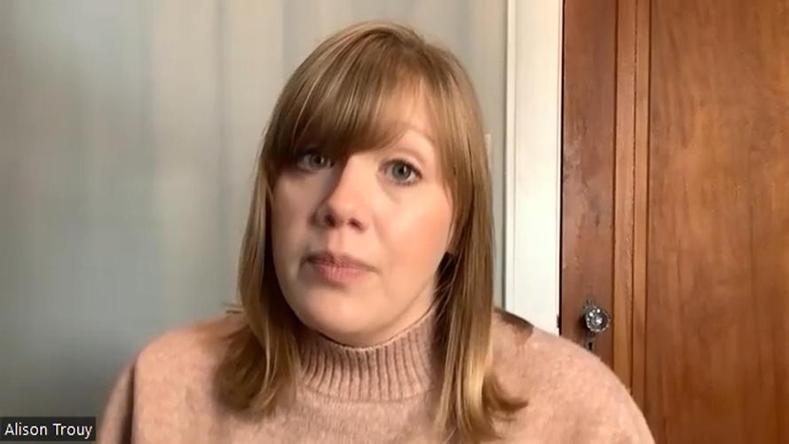 Staying safe in a winter storm, inside and out | Top Stories | wxow.com