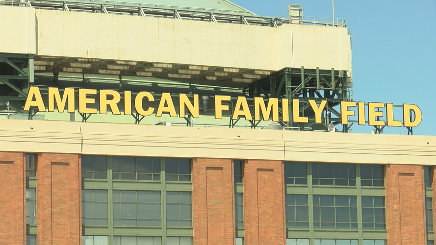 Coulee Region fans head to Milwaukee for Explore La Crosse Day at AmFam ...