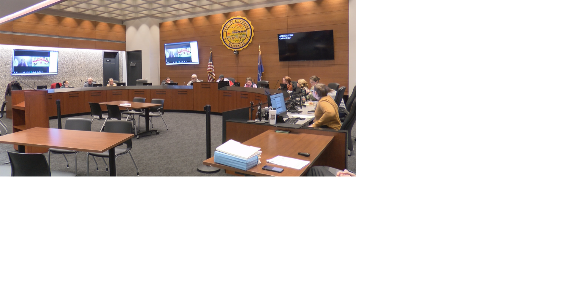 Council explores City Administrator position | News | wxow.com
