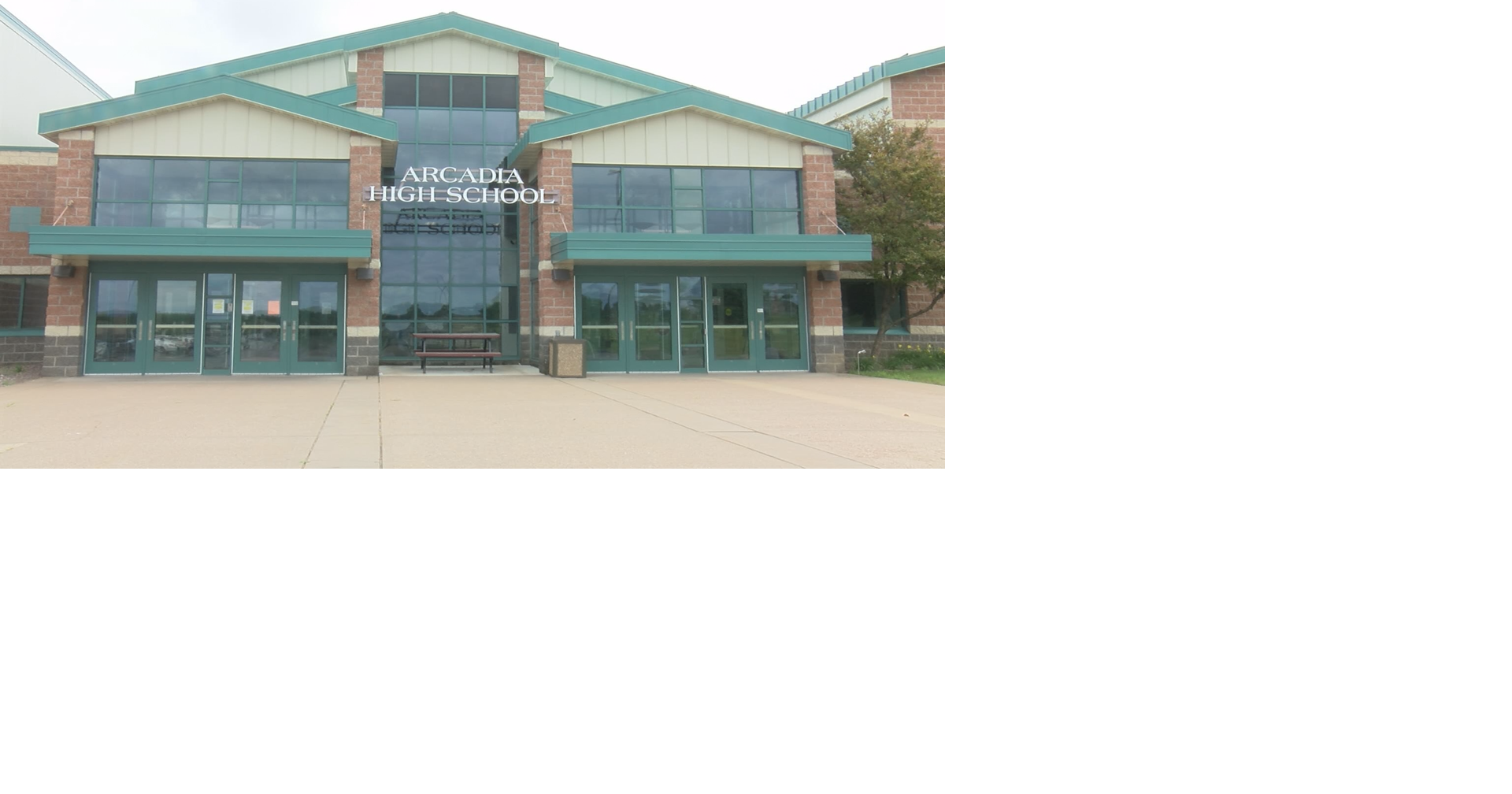 Ronald and Joyce Wanek Foundation fund new computers for Arcadia High ...