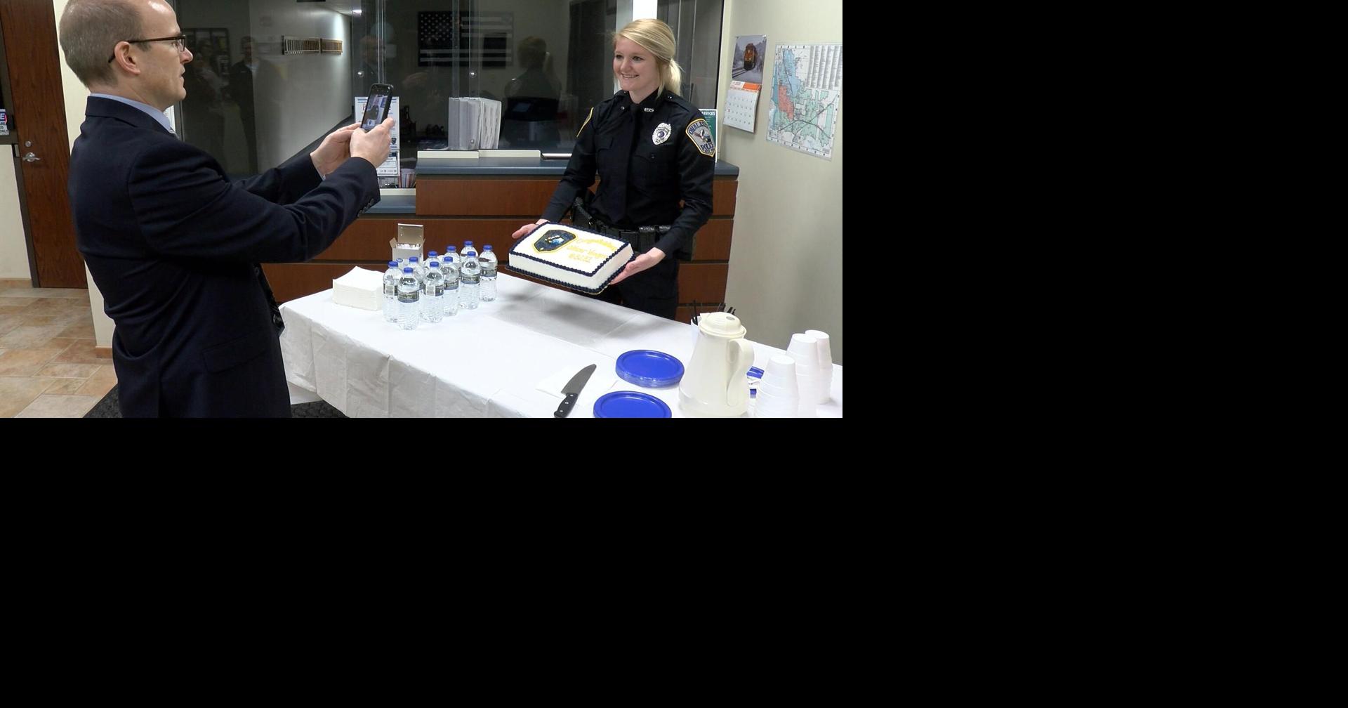 Onalaska Police Dept. welcomes new officer | News | wxow.com