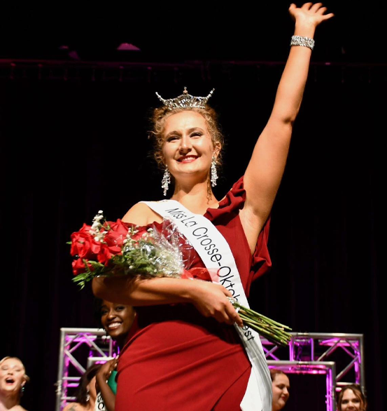 Miss La Crosse Oktoberfest was crowned | La Crosse News | wxow.com