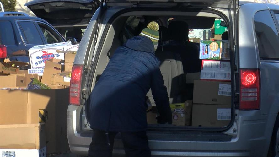 WAFER holds pop up drive-thru event | News | wxow.com