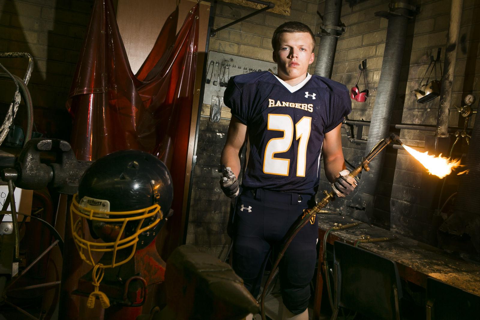 The helping hand — Naches Valley Rangers | SCAC | yakimaherald.com