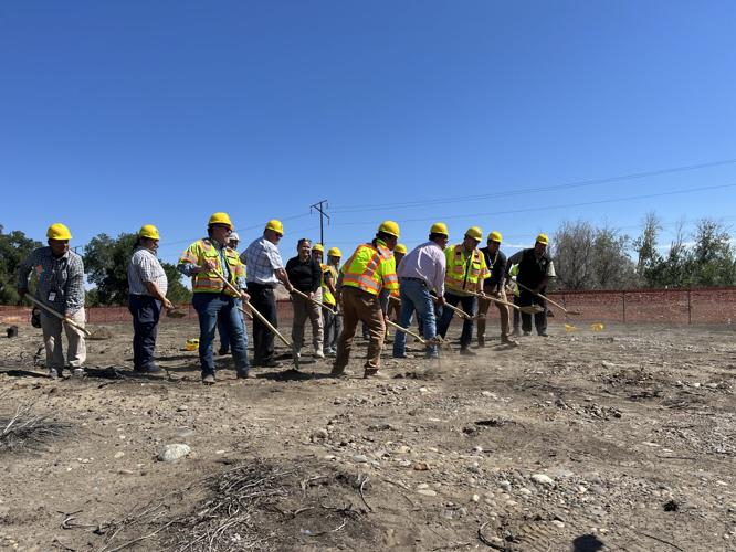 Construction begins on new roundabout at Jones Road and U.S. 97 near ...