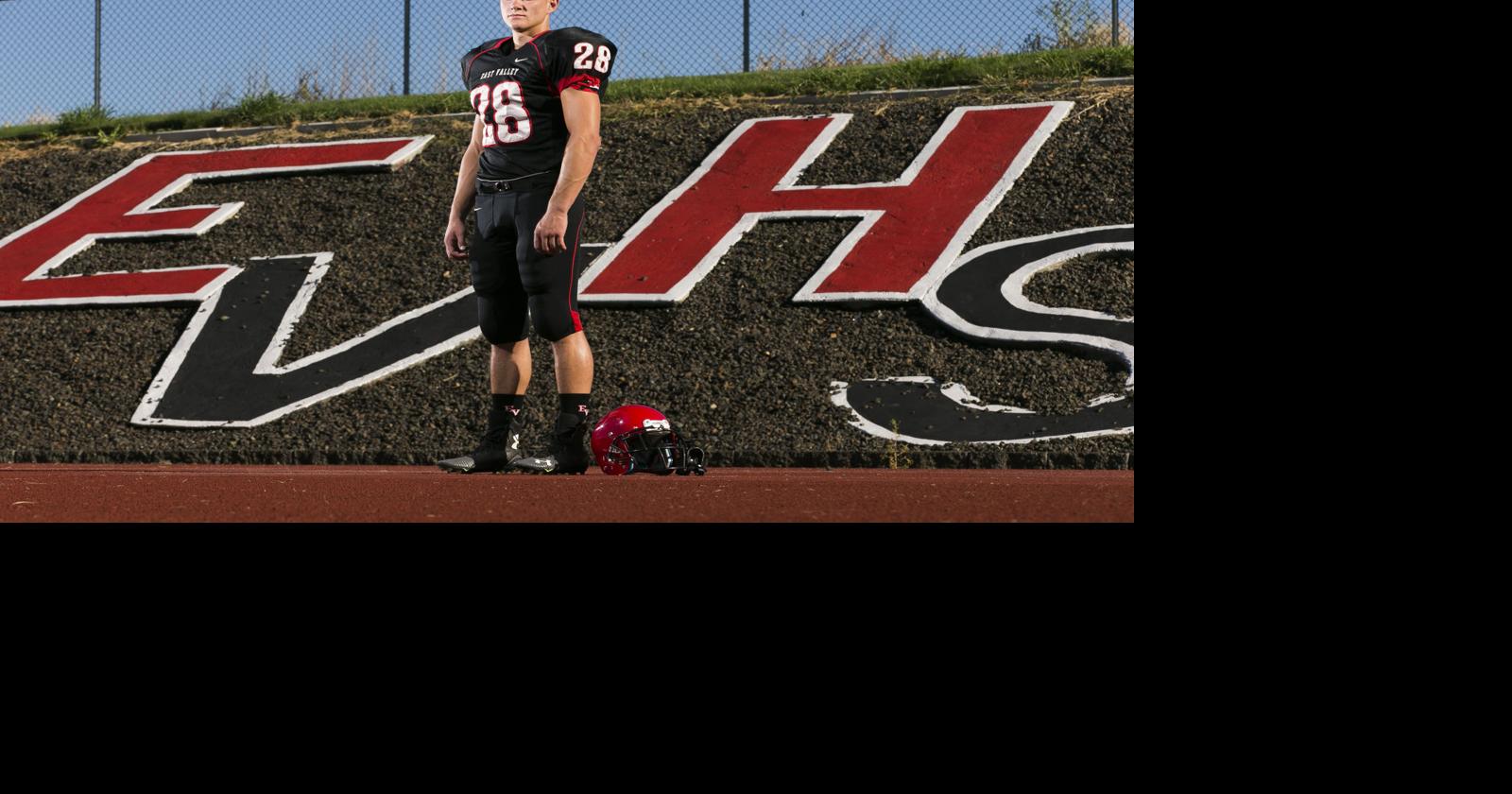 The sign of his times — East Valley Red Devils | CWAC | yakimaherald.com