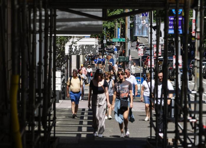 Taylor Swift Night 2 surprise songs in Seattle dig deep | Entertainment ...