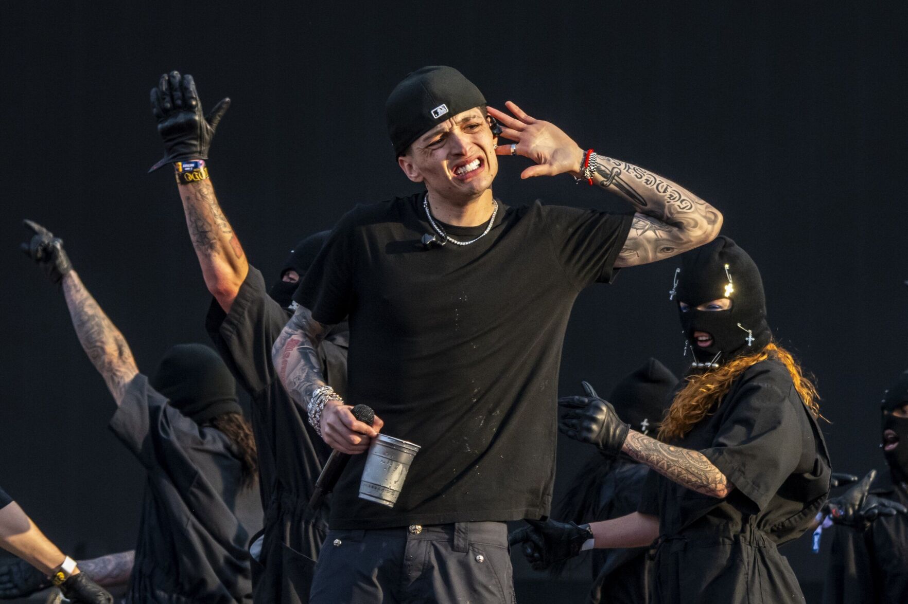 Peso Pluma opens ‘Dinastía Tour’ in Seattle with help from WA stars ...