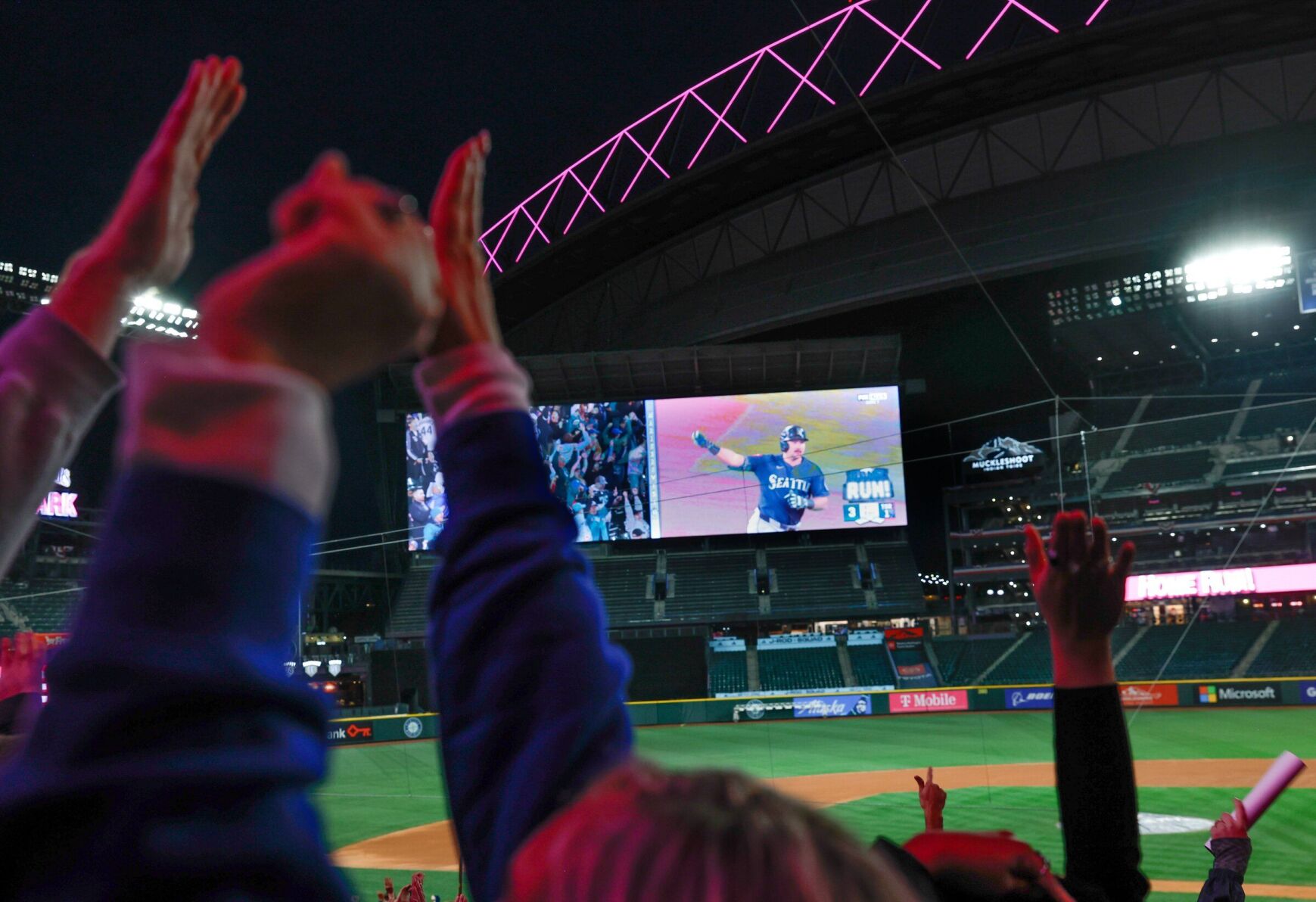 How to watch Mariners games: TV, streaming and channel info ...
