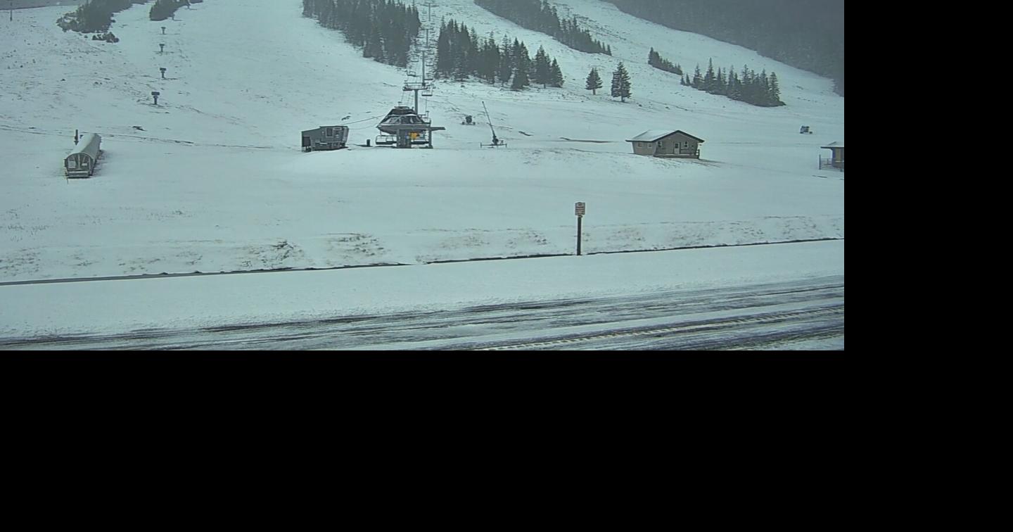 Snow, winds sweeping into the Cascades | Local | yakimaherald.com
