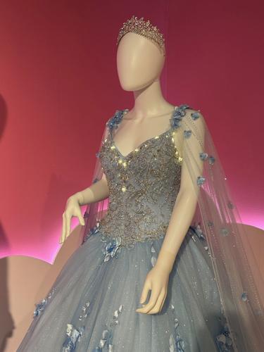 The Arts Scene: Quinceañera exhibit showcases stories about dreams at ...