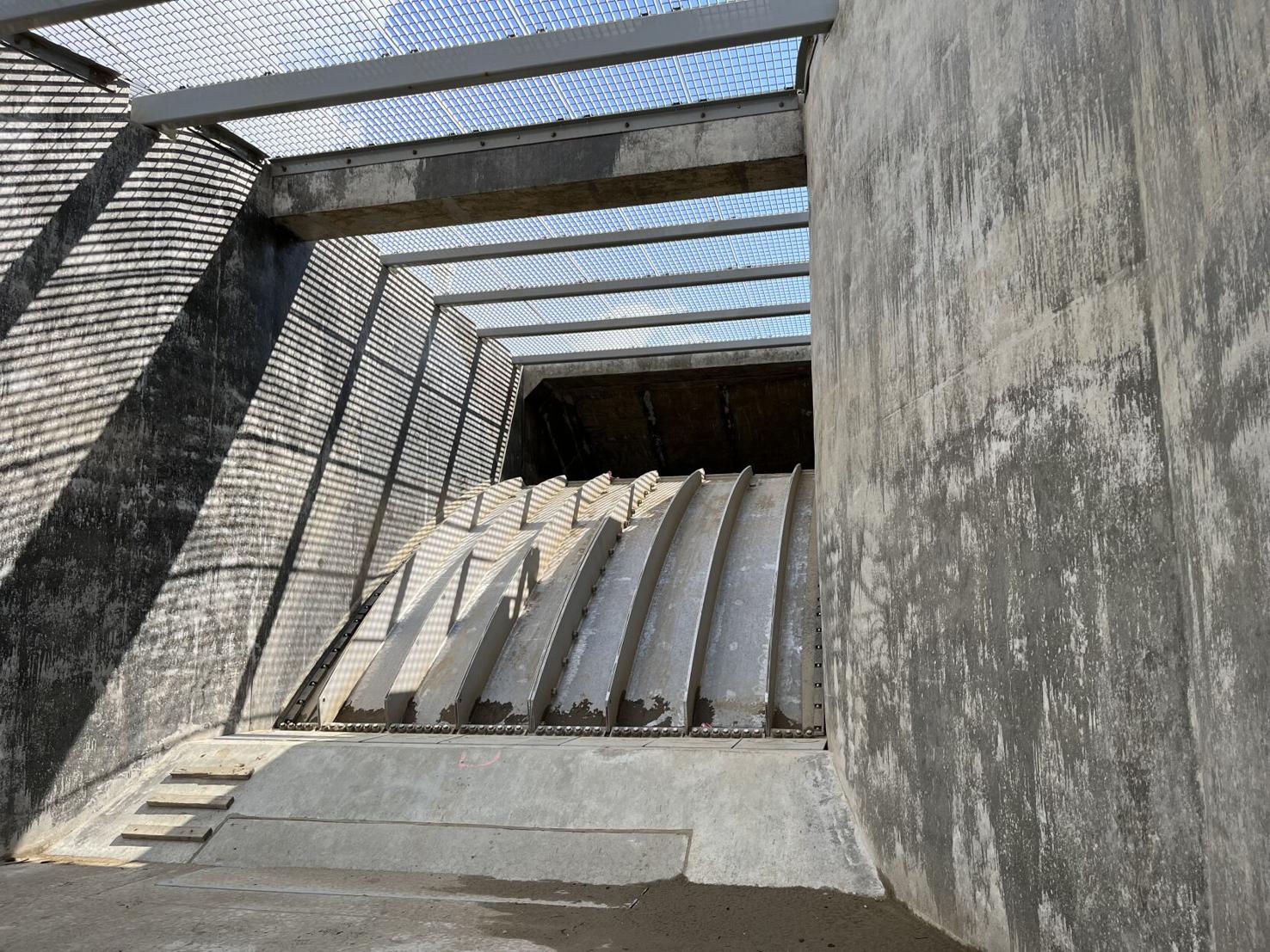 One-of-a-kind helix fish passage nears completion at Cle Elum Dam ...