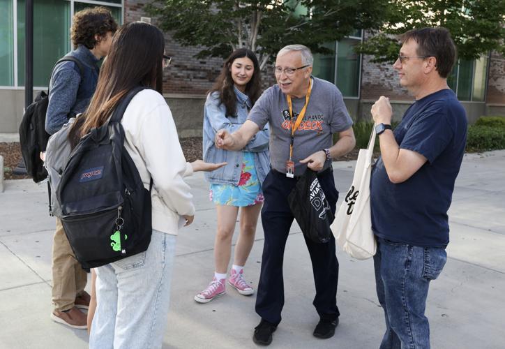 Community volunteers help Yakima students through faith-based program ...