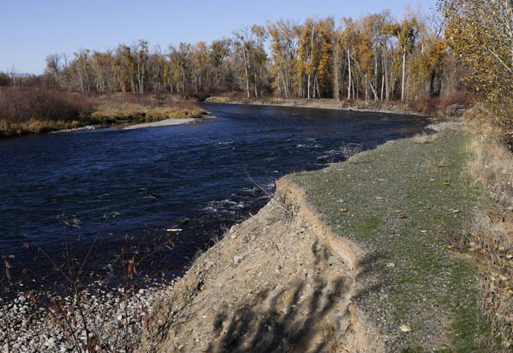 Latest levee project aimed at restoring Yakima River flows is underway ...