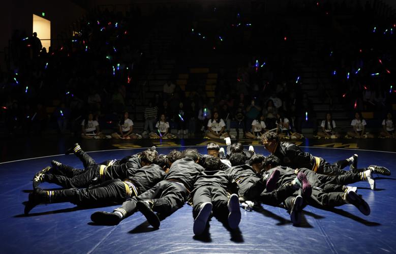 Wapato wrestling showcases talent to student body at afternoon dual ...