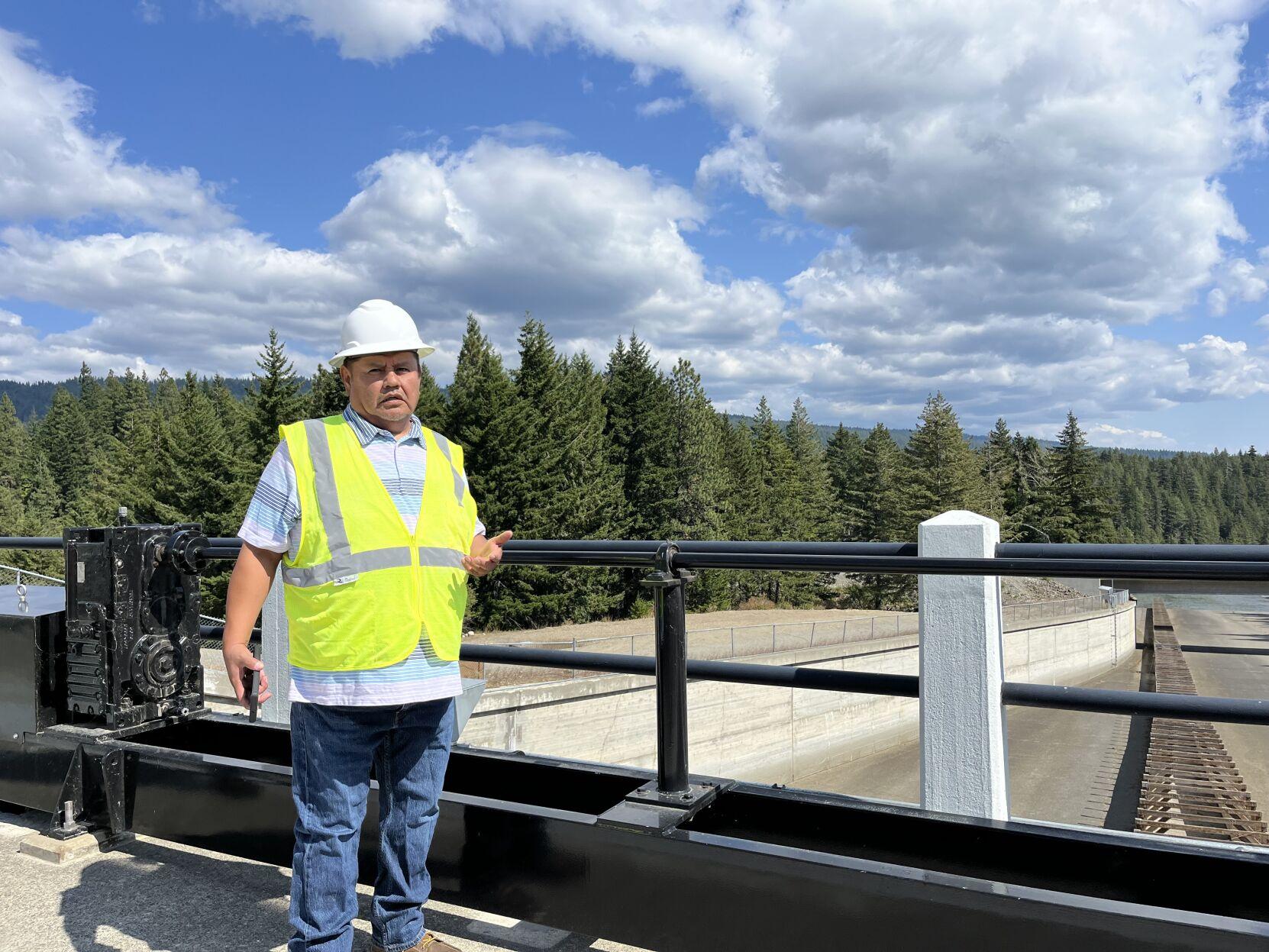 One-of-a-kind helix fish passage nears completion at Cle Elum Dam ...