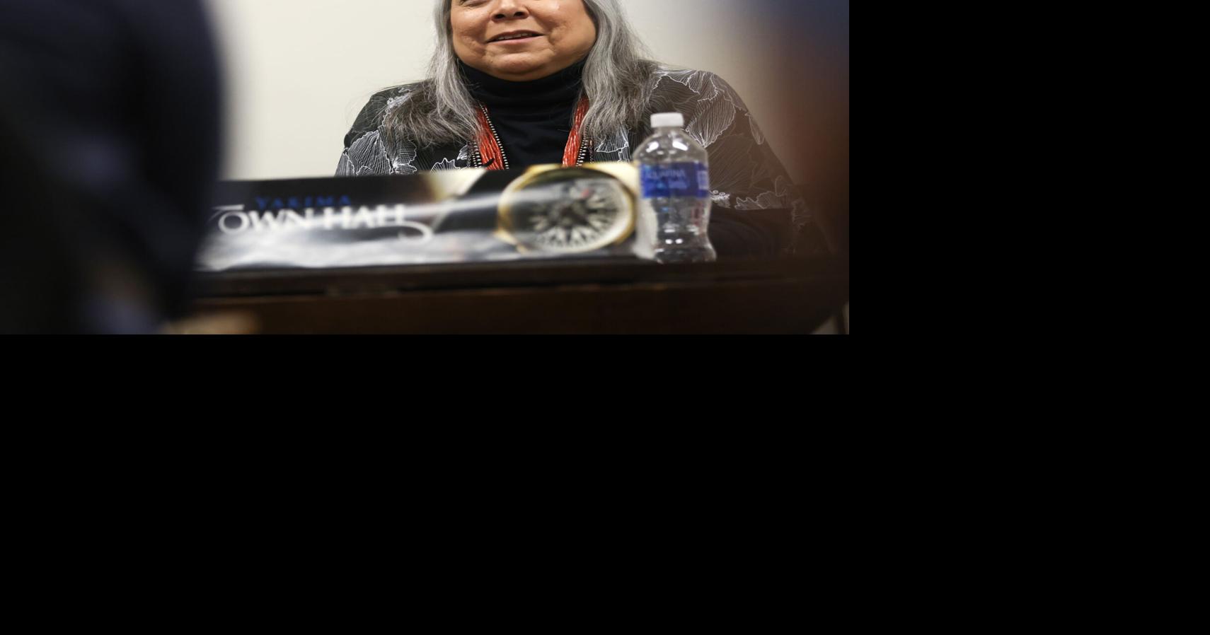 Historian Zonnie Gorman shares story of Navajo code talkers at Yakima ...