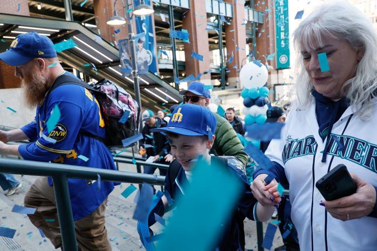 Mariners fans’ hopes are high: ‘On opening day, it’s always the year ...