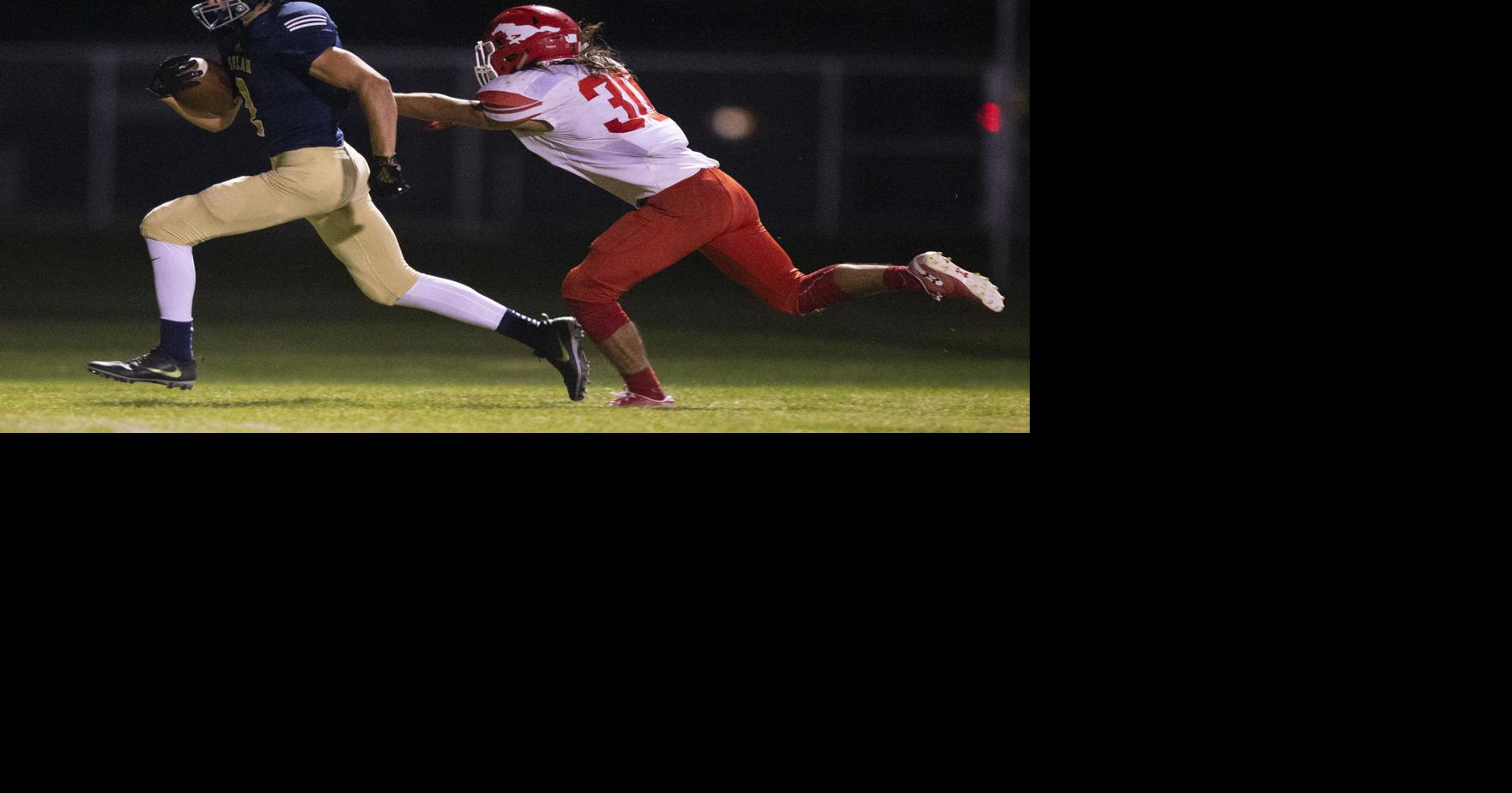 Football: Selah Hosts Prosser | Sports Photos | yakimaherald.com