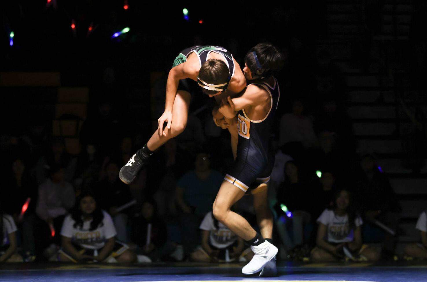 Prep wrestling roundup: Pair of finalists power Wapato boys to Mat ...