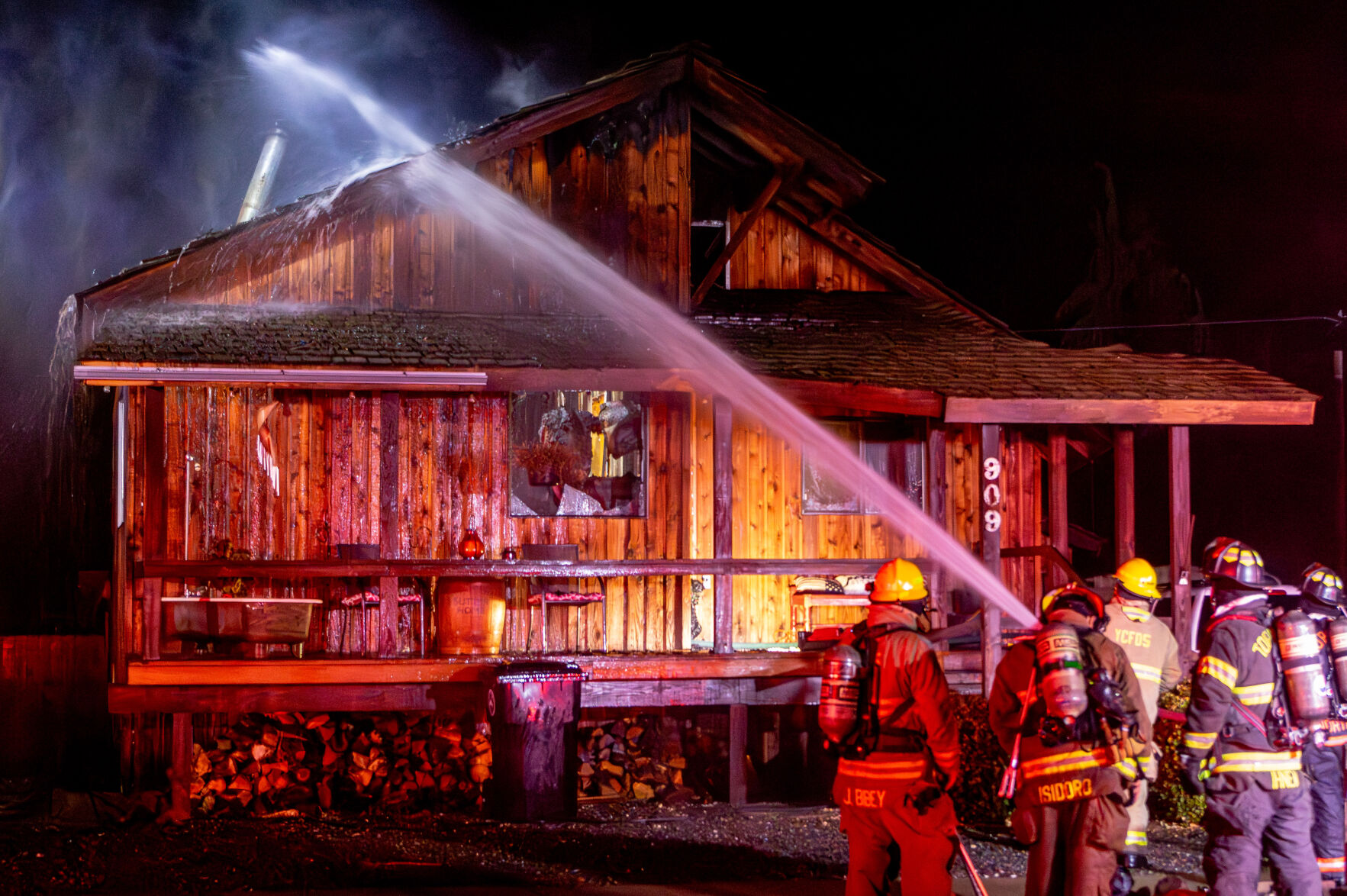 Fire damages house in Toppenish Wednesday | Lower Valley | yakimaherald.com