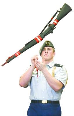Junior ROTC cadets claim center stage (photos/video) | Local | yakimaherald.com