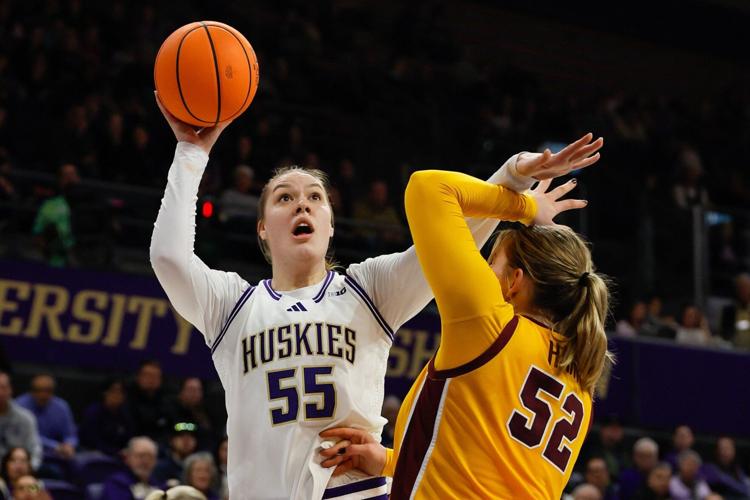 Sayvia Sellers leads Washington Husky women to win over Minnesota | UW ...